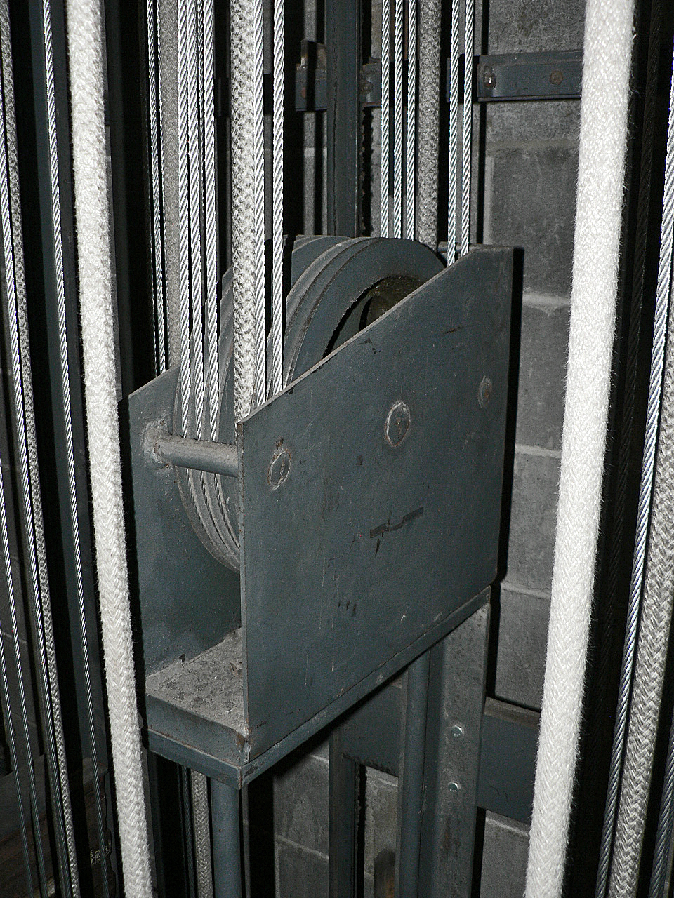 Rigging and Counterweight Systems - IATSE Local 22 Training Fund
