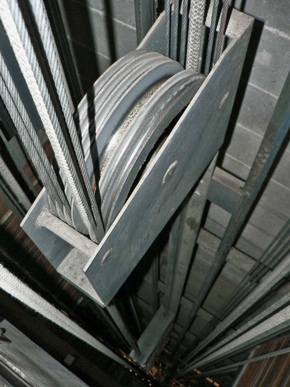 Rigging and Counterweight Systems - IATSE Local 22 Training Fund